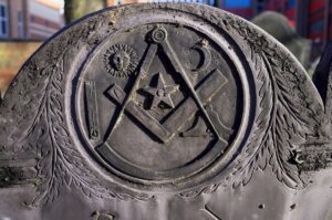 How to Interpret Headstone Symbols and Their Hidden Meanings ...